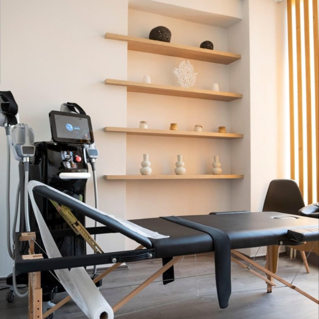 nice - cryotherapy, wellness and more - Alimos | Decork design studio